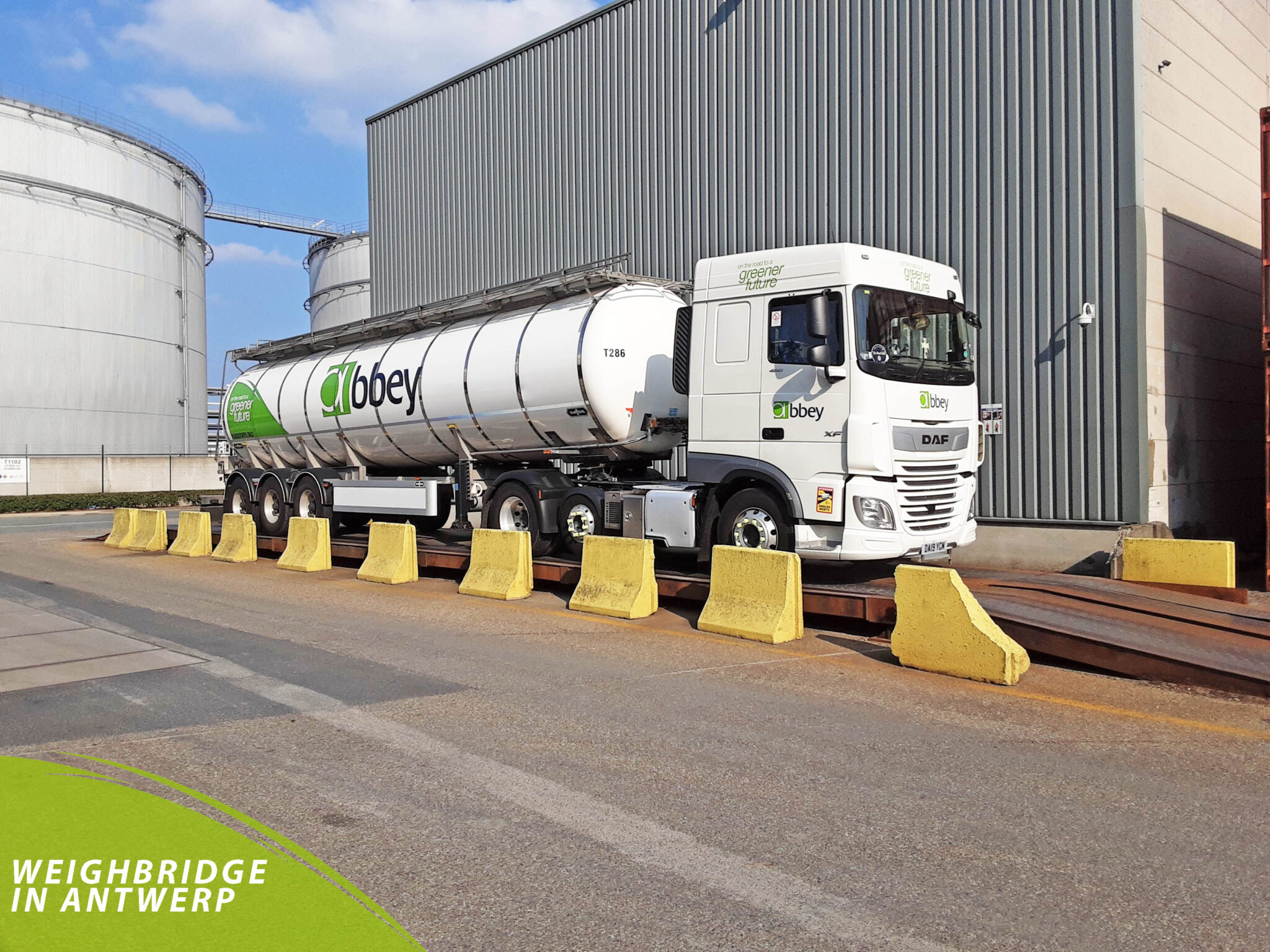 The Benefits of Being An HGV Driver - Abbey Logistics Group